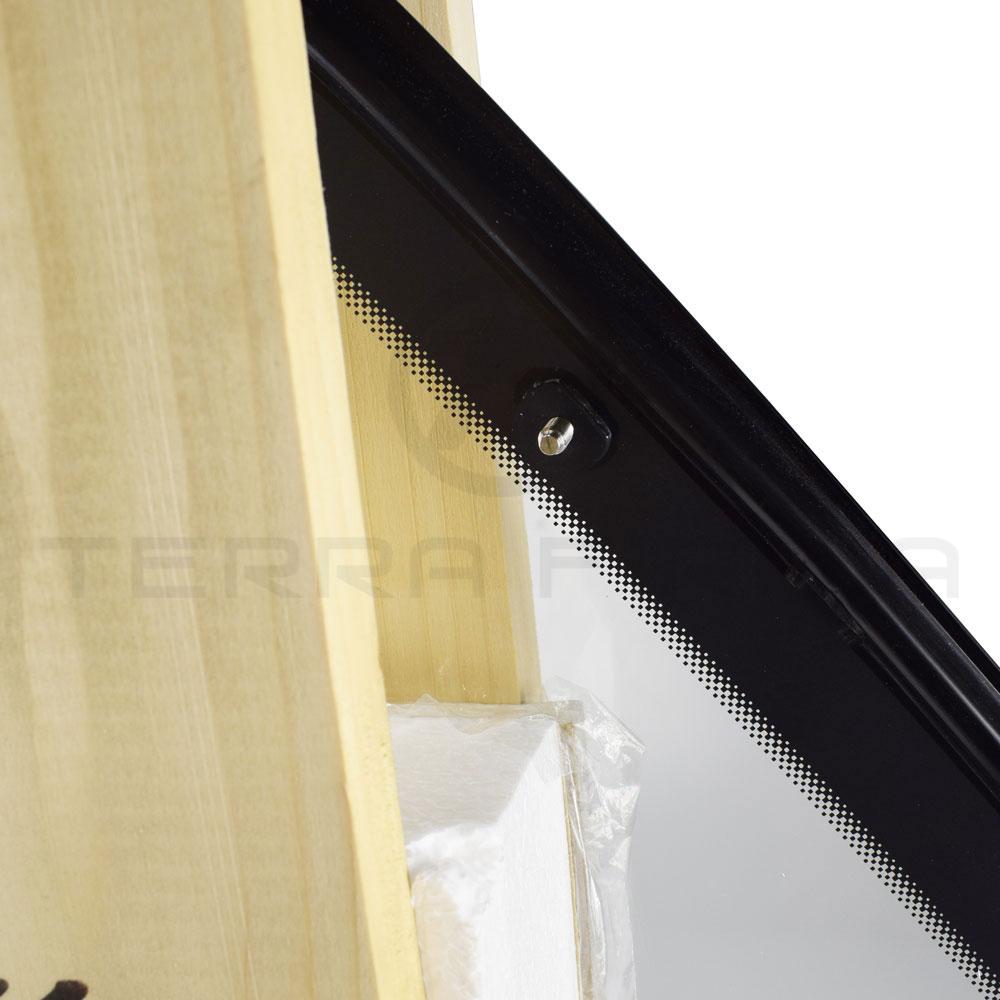 Nissan Skyline R32 Quarter Window Glass Assembly Right, 2-Door Models ...